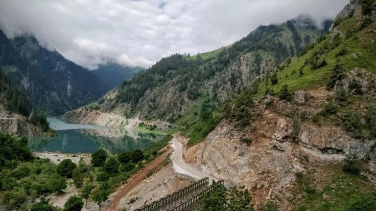 Keran Valley Kashmir Tour Guide | Best Time, How to Reach & Things to Do