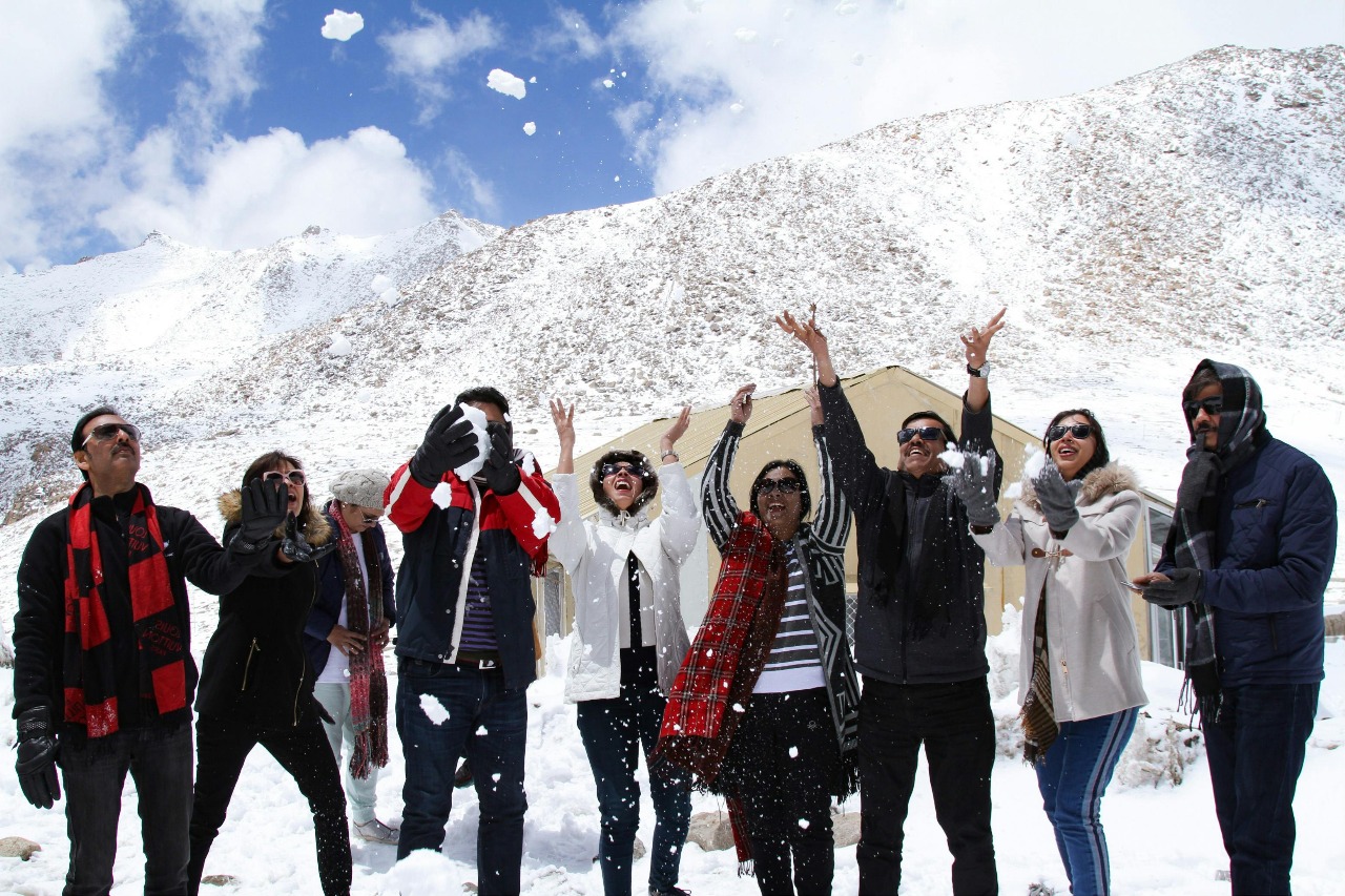 Best Time To Visit Leh Ladakh For Snowfall | Weather & Temperature